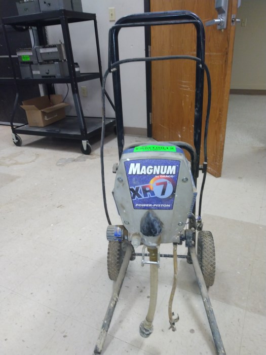 MAGNUM PAINT SPRAYER for sale
