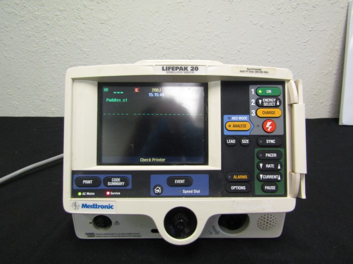Medtronic Physio Control LIFEPAK 20 Monitor for sale