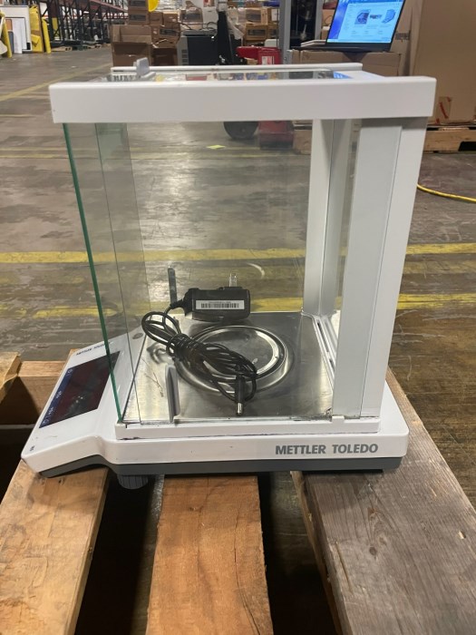 Mettler Toledo Balance with Touchscreen for sale