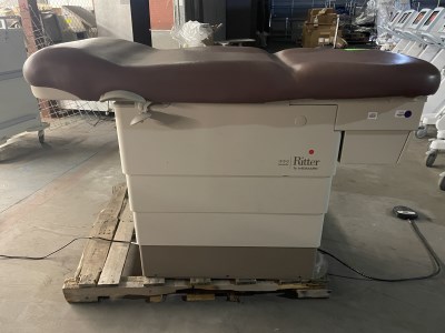 Midmark 222 Exam Bed for sale