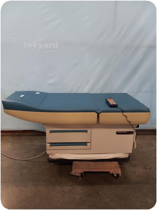 Midmark 405 Power Exam (Examination) Table / Procedure Chair for sale