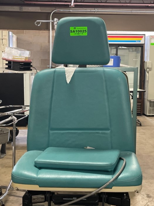 Midmark 411 Exam Chair for sale