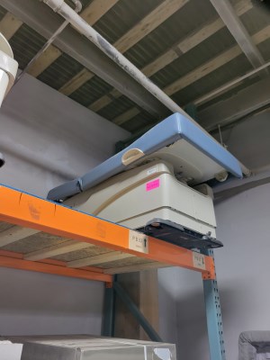 MIDMARK 625 EXAM TABLE for sale