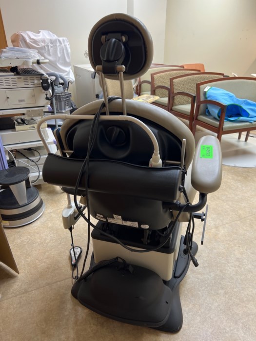 Midmark 641-004 Procedure Chair for sale