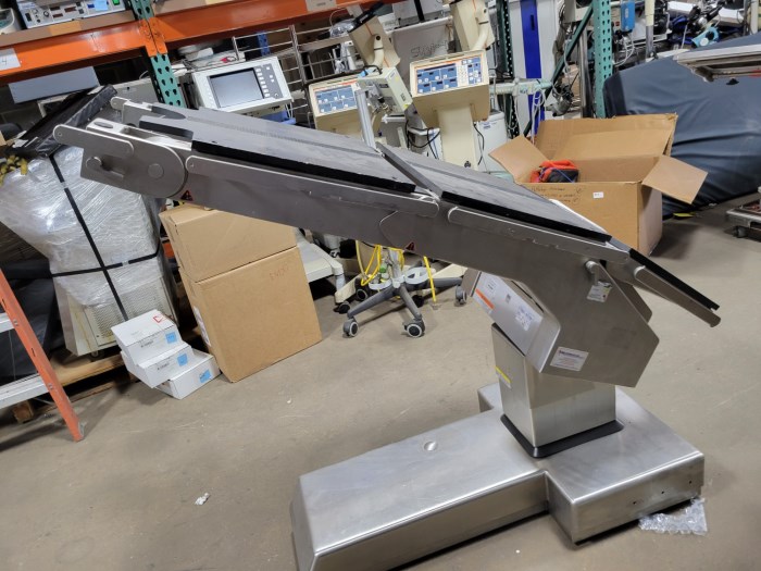 Midmark 7100 OR Table for sale