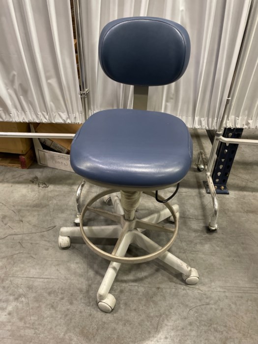 Midmark Adjustable Rolling Stools (Lot of 11) for sale