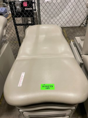 Midmark Exam Chair Model 604-002 for sale