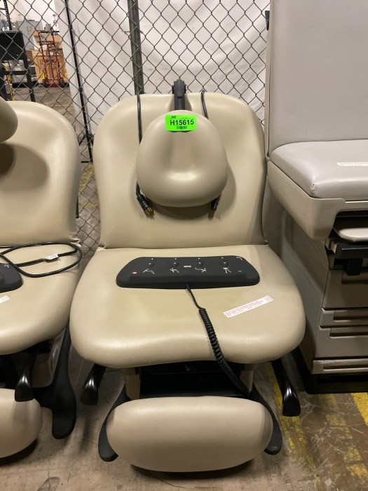 Midmark Exam Chair Model 630-003 for sale