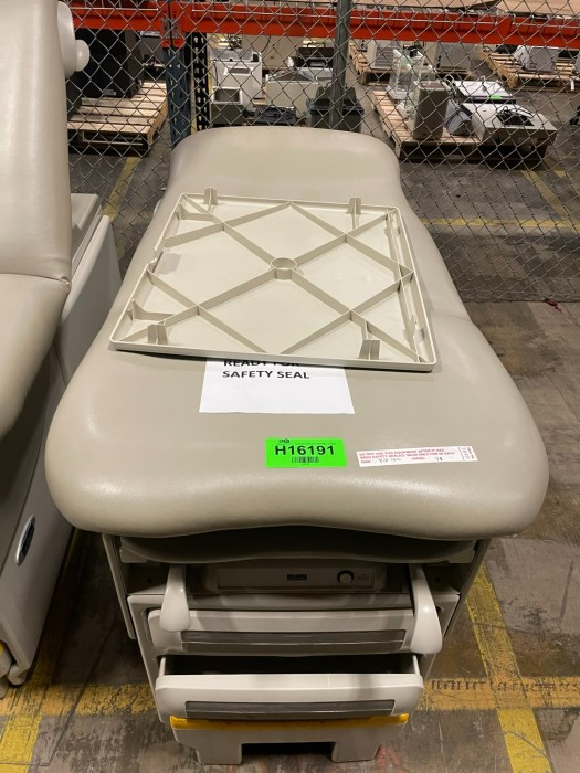Midmark Exam Table Model 604-002 for sale