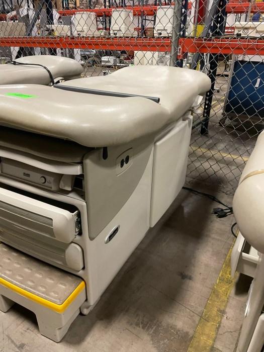 Midmark Exam Table Model 604-002 for sale