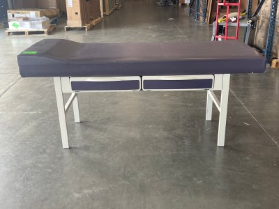Midmark Model: 203-002-229 Treatment Table for sale