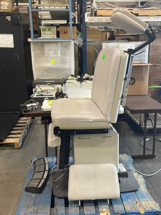 Midmark Model: 419 Procedure Chair for sale