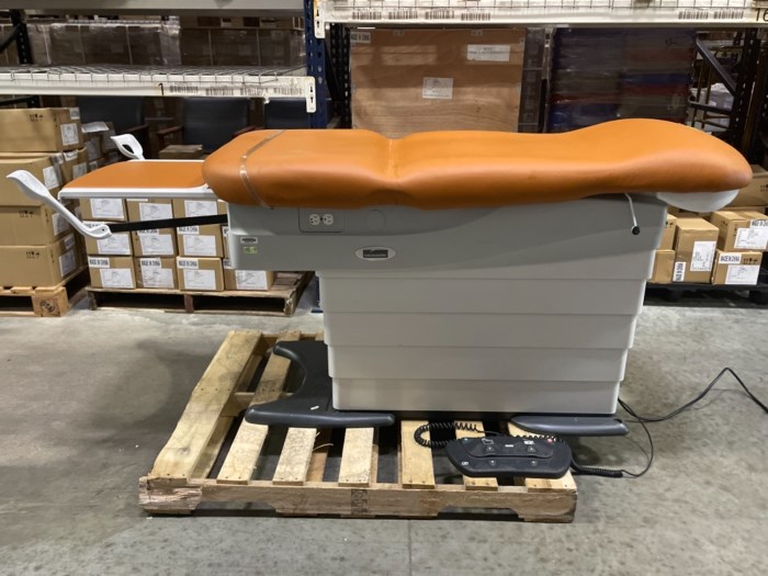 Midmark Model 626-001 Exam Bed - Operational At Time of Auction for sale