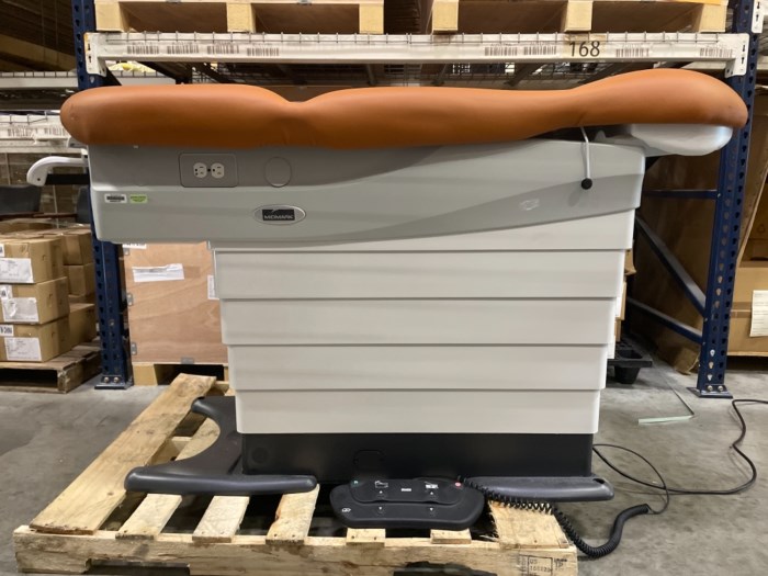 Midmark Model 626-001 Exam Bed - Operational At Time of Auction for sale