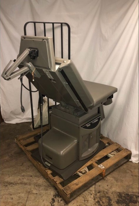 Midmark Ritter 75 Evolution (Model 119-014) Power Examination Chair w ...