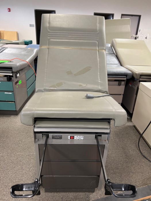 MidMark Ritter Exam Bed Model #104 for sale