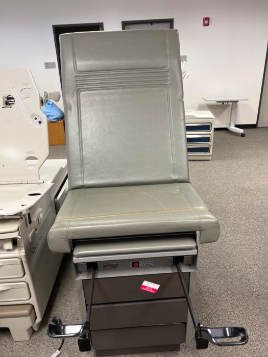 MidMark Ritter Exam Bed Model #104 for sale