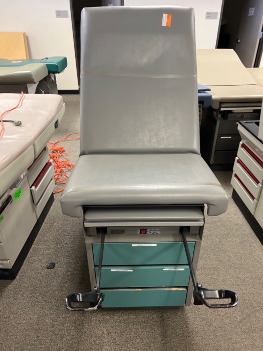 MidMark Ritter Exam Bed Model #104 for sale
