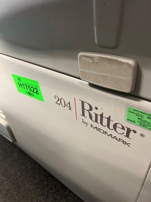 MidMark Ritter Exam Bed Model #204 for sale