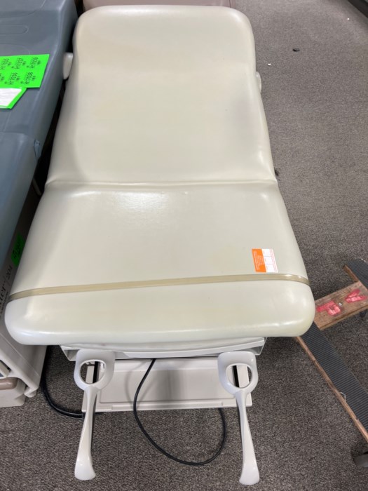 MidMark Ritter Exam Bed Model #222 for sale