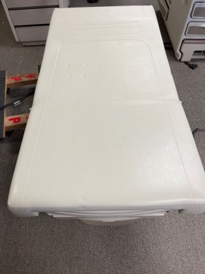 MidMark Ritter exam bed model #223 for sale