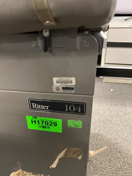 MidMark Ritter Model #104 for sale