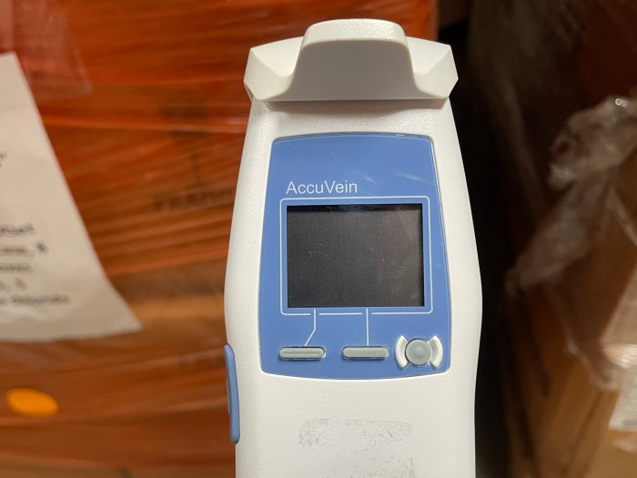 Mobile AccuView HF470 Illumination System for sale