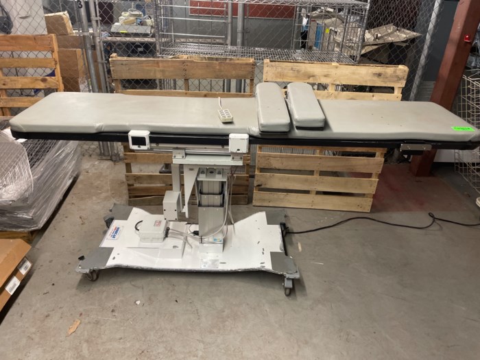 Morgan Medesign UD400EX C-Arm Exam Table for sale