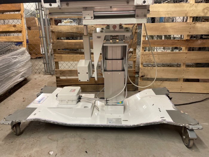Morgan Medesign UD400EX C-Arm Exam Table for sale