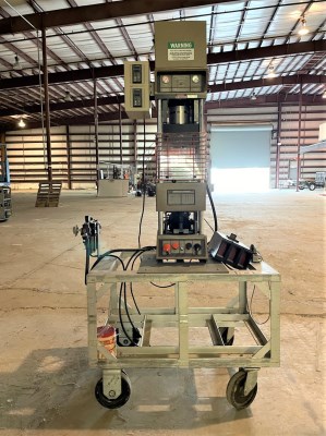 Morgan Press Injection Molding Machine for sale