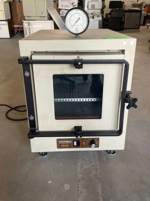 National Appliance Company Model 5851 Oven for sale