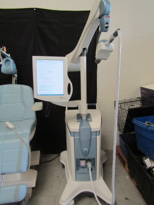 Neuronetics NeuroStar 81-00900-000 TMS Therapy System Machine w/ Chair ...