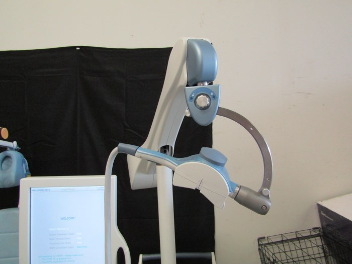 Neuronetics NeuroStar 81-00900-000 TMS Therapy System Machine w/ Chair ...