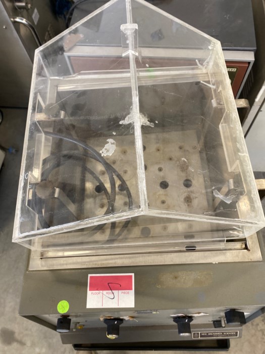 New Brunswick Scientific Gyrotory Water Bath Shaker Model G76 for sale