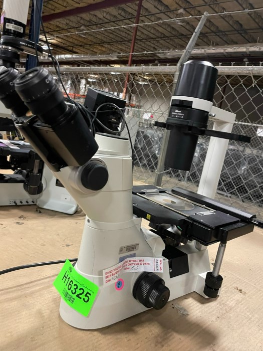 Nikon Eclipse TS100-F Microscope *Powers on at time of auction* for sale