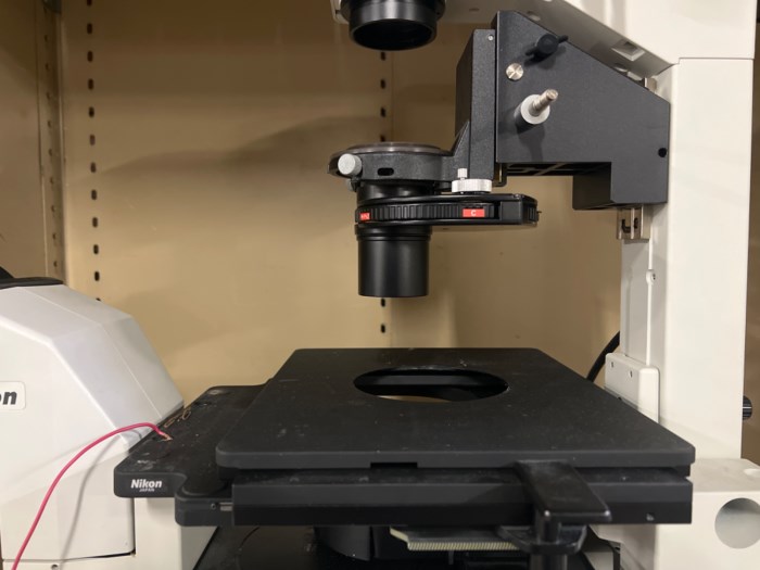 Nikon Eclispe TE2000-S Phase Contrast Microscope for sale