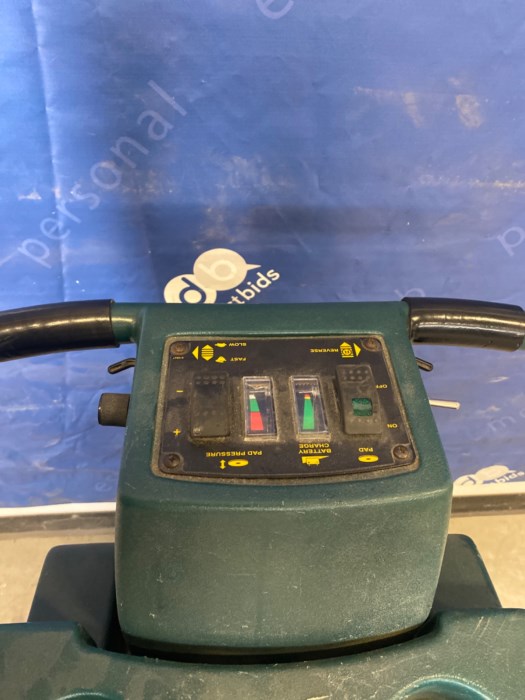 Nobles® SpeedGleam™ Plus - 20", 215 AH for sale