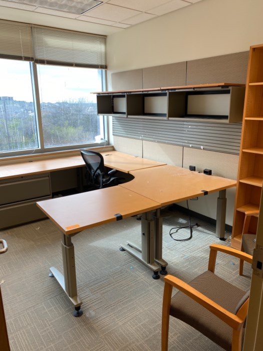 Office Lot (B1-2.100.14) for sale