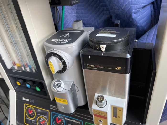 Ohmeda 7800 Excel 210 Anesthesia for sale