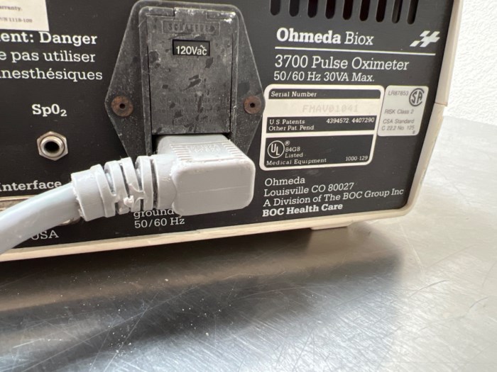 Ohmeda Biox 3700 Oximeter for sale