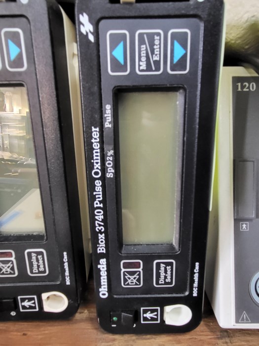 Ohmeda Lot of (2) Biox 3740 Pulse Oximeters for sale