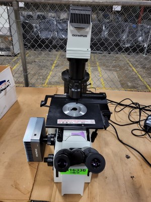 Olympus IX50 Microscope for sale