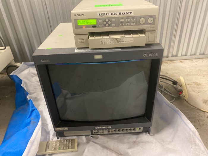 Olympus trinitron OEV203 and Sony UPC 55 for sale