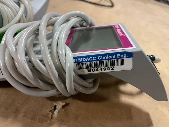 Organon TOF-Watch Objective Neuromuscular Transmission Monitor *Lot of ...