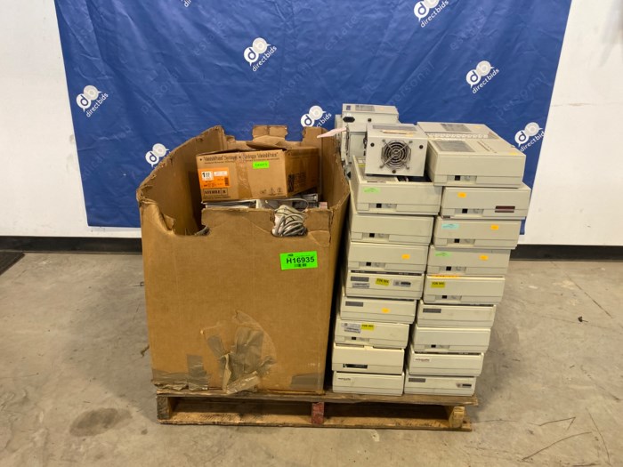 Pallet of Marquette Electronics MAC PC Portable EKG System + Manual ...