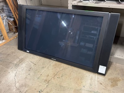 Panasonic Model: TH-50PH11UK High Definition Plasma Display for sale