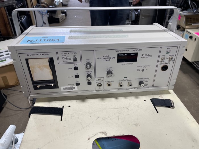 Parks Medical Vascular Mini Lab 1050-C Doppler for sale