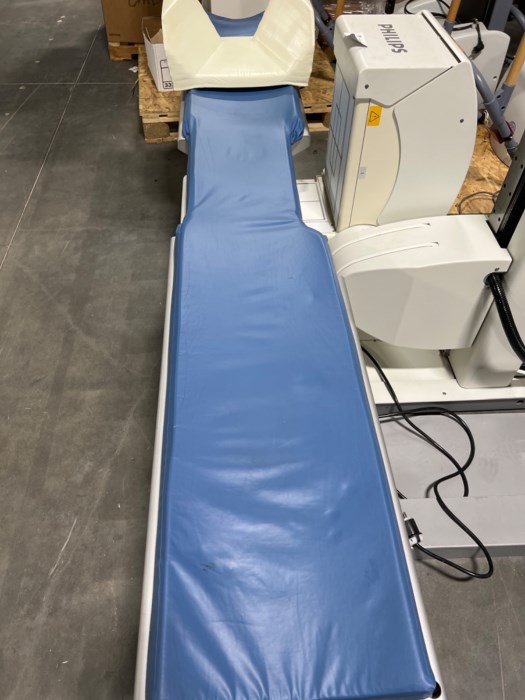 PHILIPS CARDIO MD GAMMA CAMERA (powers on) for sale