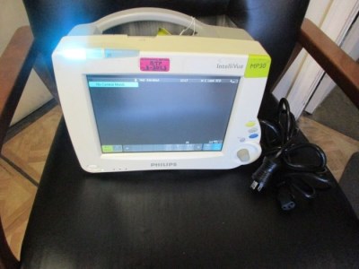 Philips IntelliVue MP30 patient monitor with battery and cord for sale