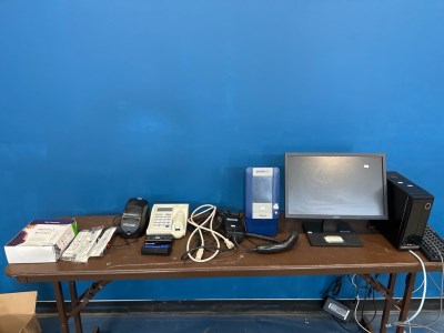 Piccolo Xpress Chemistry Analyzer + HOLIGIC TLi + DYMO + Be confident ...